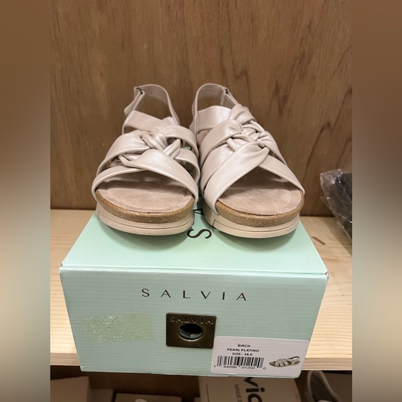 Salvia | Shoes | New Womens Salvia Birch Pearl Platino | Poshmark